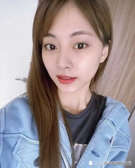 Twice Zhou Ziyu publicly "self-portrait private photos" fans: learn how ...