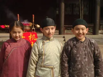 "Bridge of Life and Death": Li Bihua, these three people, life is ...