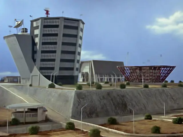 Ultraman Defense Forces of Successive Dynasties (First Showa~Taylor ...