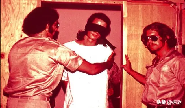 Stanford Prison Experiment: Scientists turn people into "devil" in 6 ...
