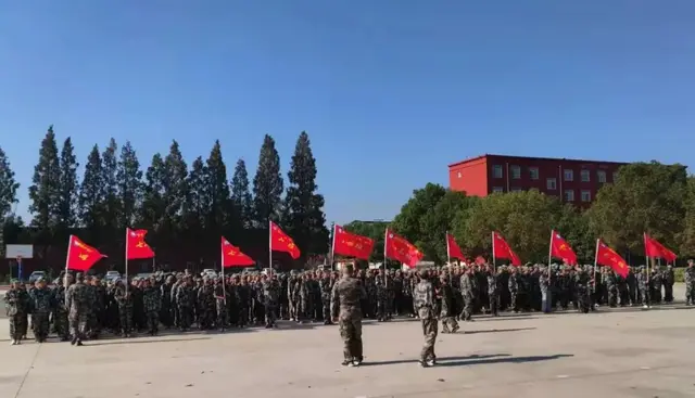 Soldiers on the battlefield in autumn, shouting to break through the ...
