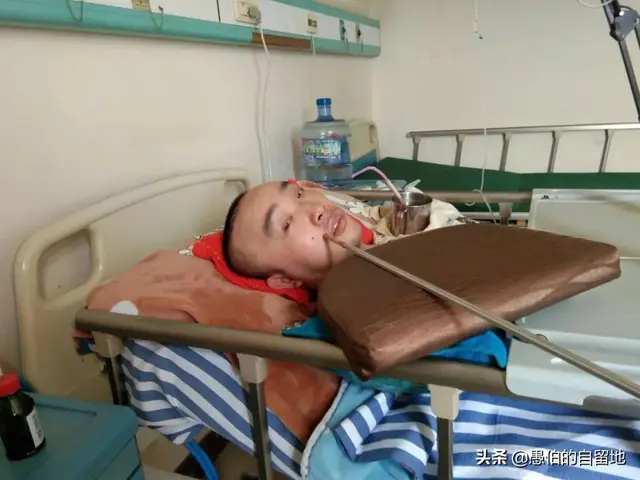 The life record of a severely paraplegic patient: the tablet that has ...