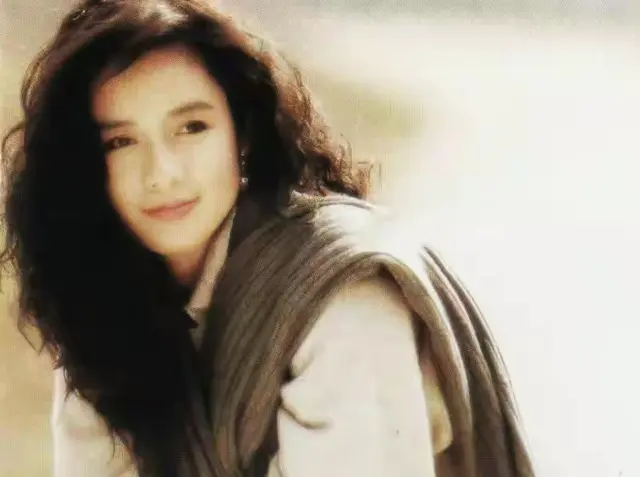 Stunning Lu Xiuling, 21-year-old like Lin Qingxia, 32-year-old ...