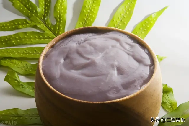 The taro is obviously white, why the mashed taro we eat is purple ...