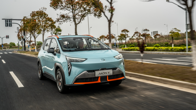 埃安Y行驶5200公里，车主分别分享3个优缺点_易车